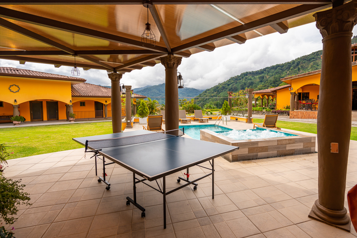 Los Establos Boutique Resort - Elite Island Resorts Certificates